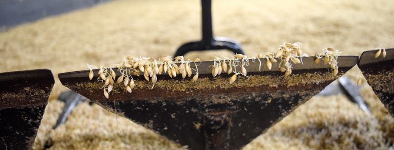 The Crisp Guide To Milling Malt | British Malt Supplier & Distributor